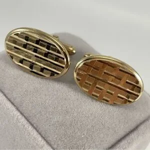 SWANK | Accessories | Vintage Swank Cufflinks Gold Tone Oval Stylized ...
